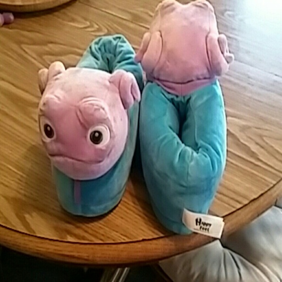 happy feet | Shoes | Happy Feet Slippers Nwt | Poshmark